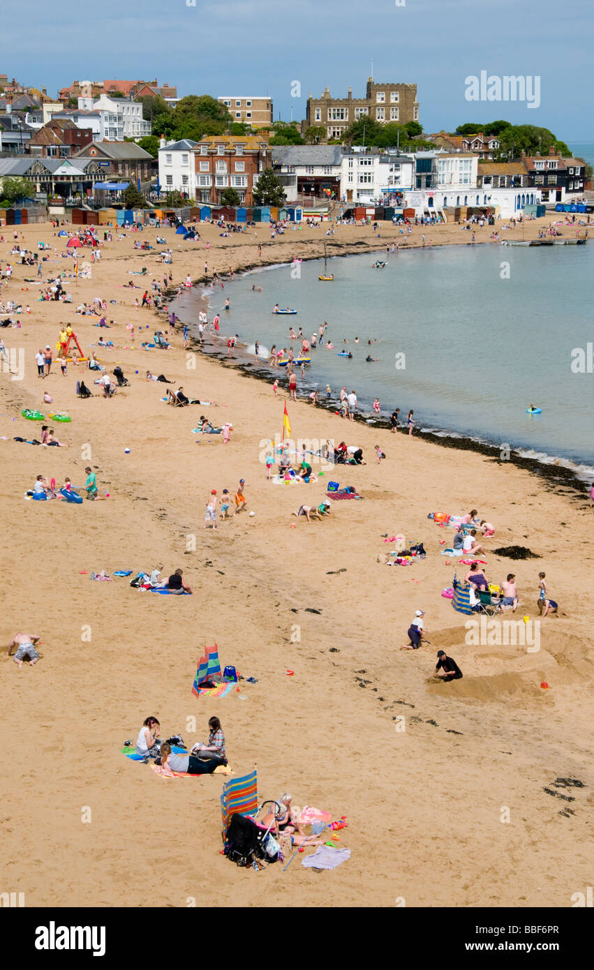 Viking bay beach kent hi-res stock photography and images - Alamy