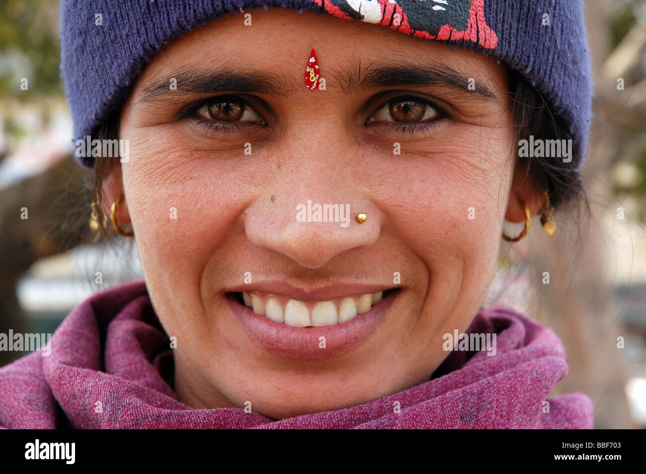 Portrait of a Nepalese woman in Kathmandu, NEPAL Stock Photo - Alamy