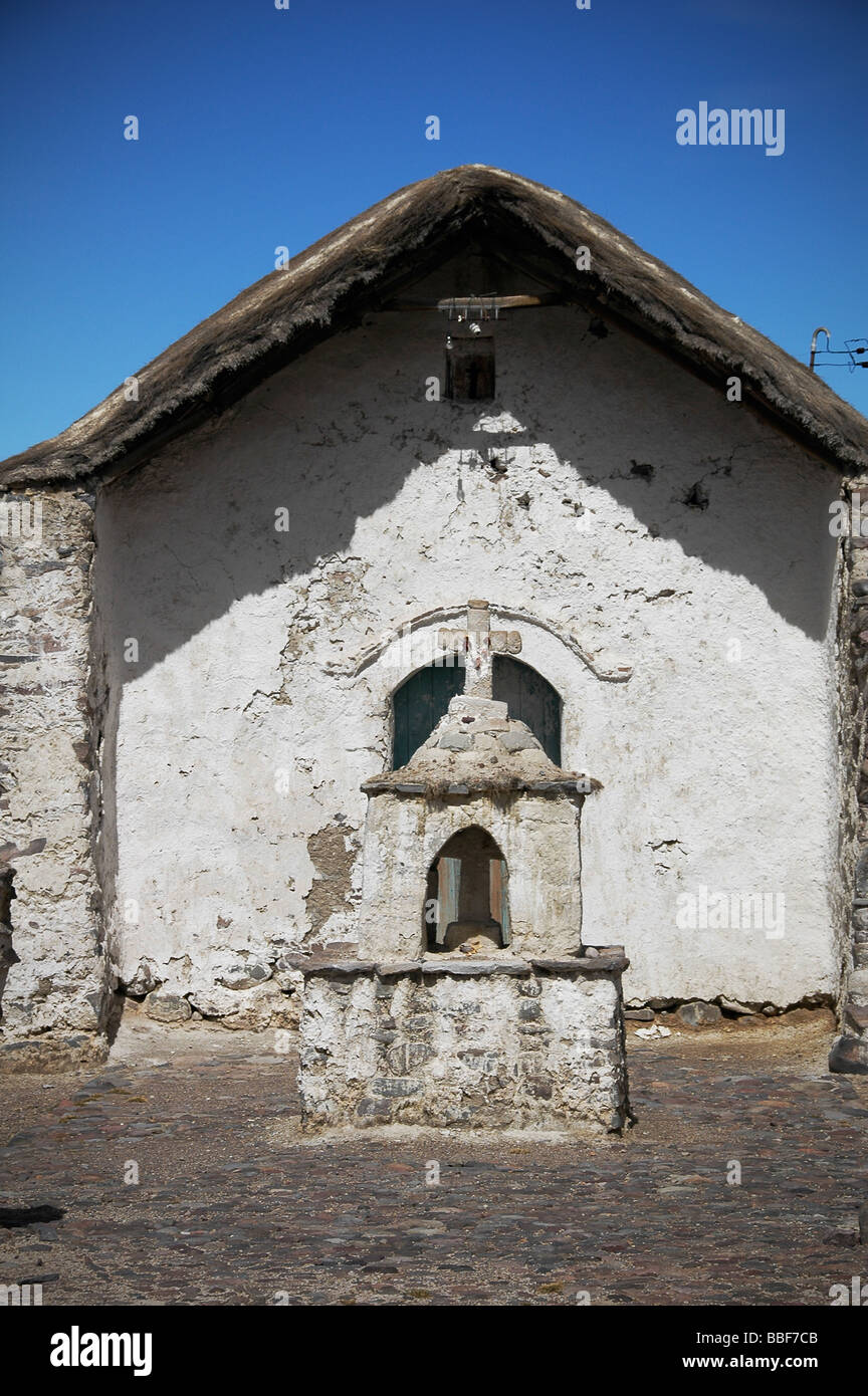 Adobe architecture south america hi-res stock photography and images ...