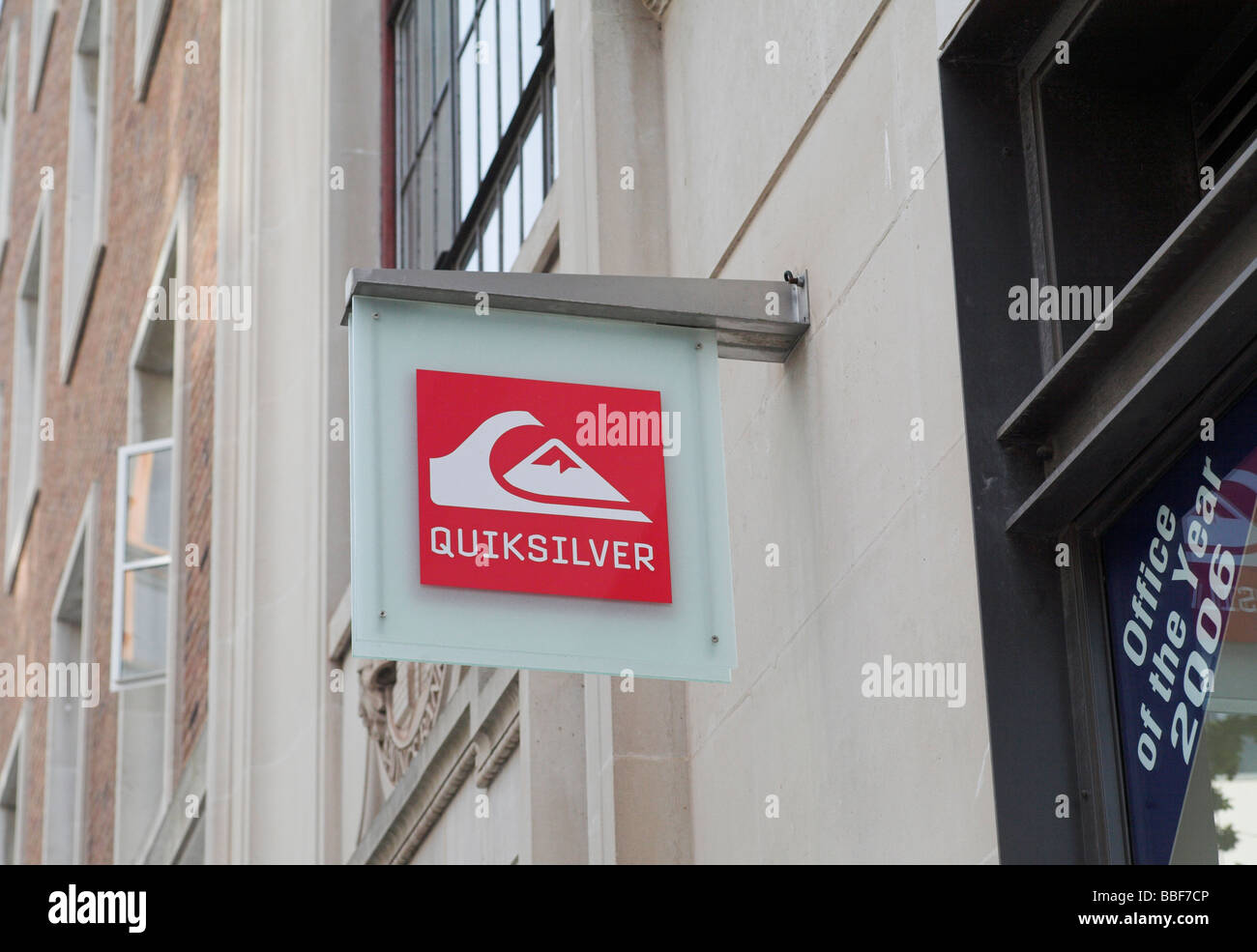 Quicksilver Surfing Logo