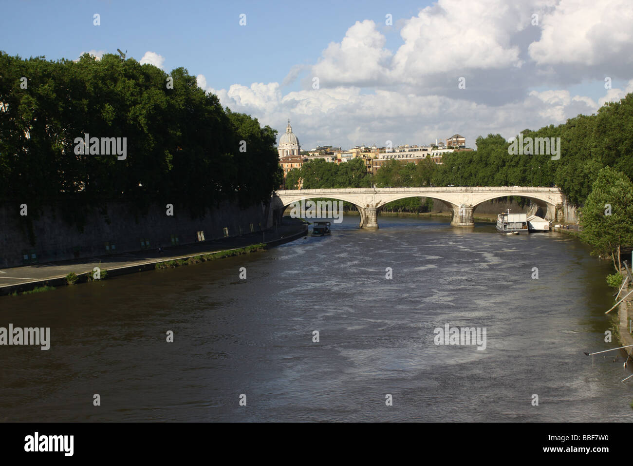 View of river Tiber and Ponte Cavour, Rome Stock Photo - Alamy