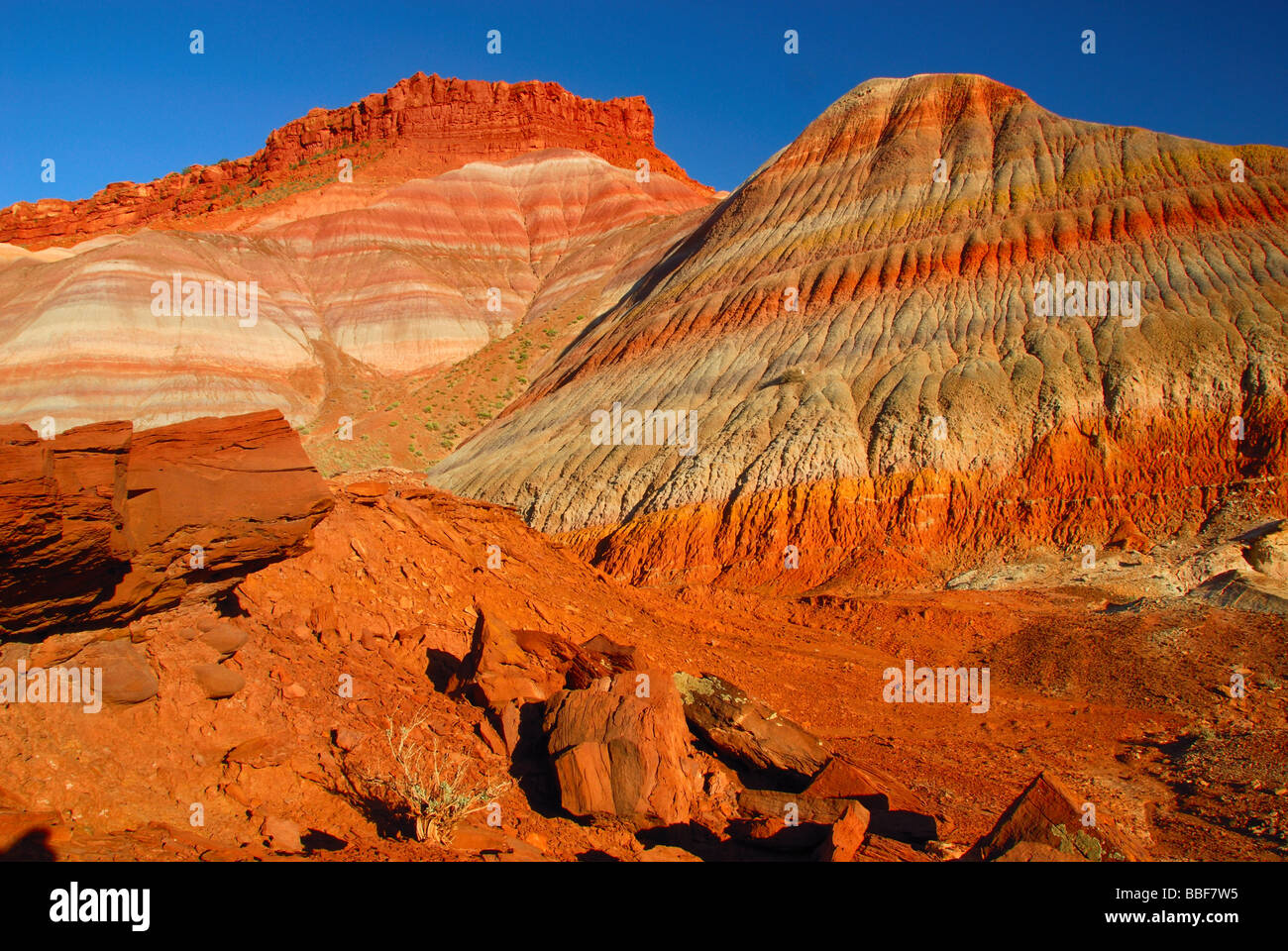 Old paria hi-res stock photography and images - Alamy