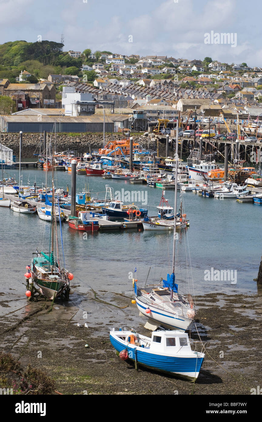 Newlyn england hi-res stock photography and images - Alamy