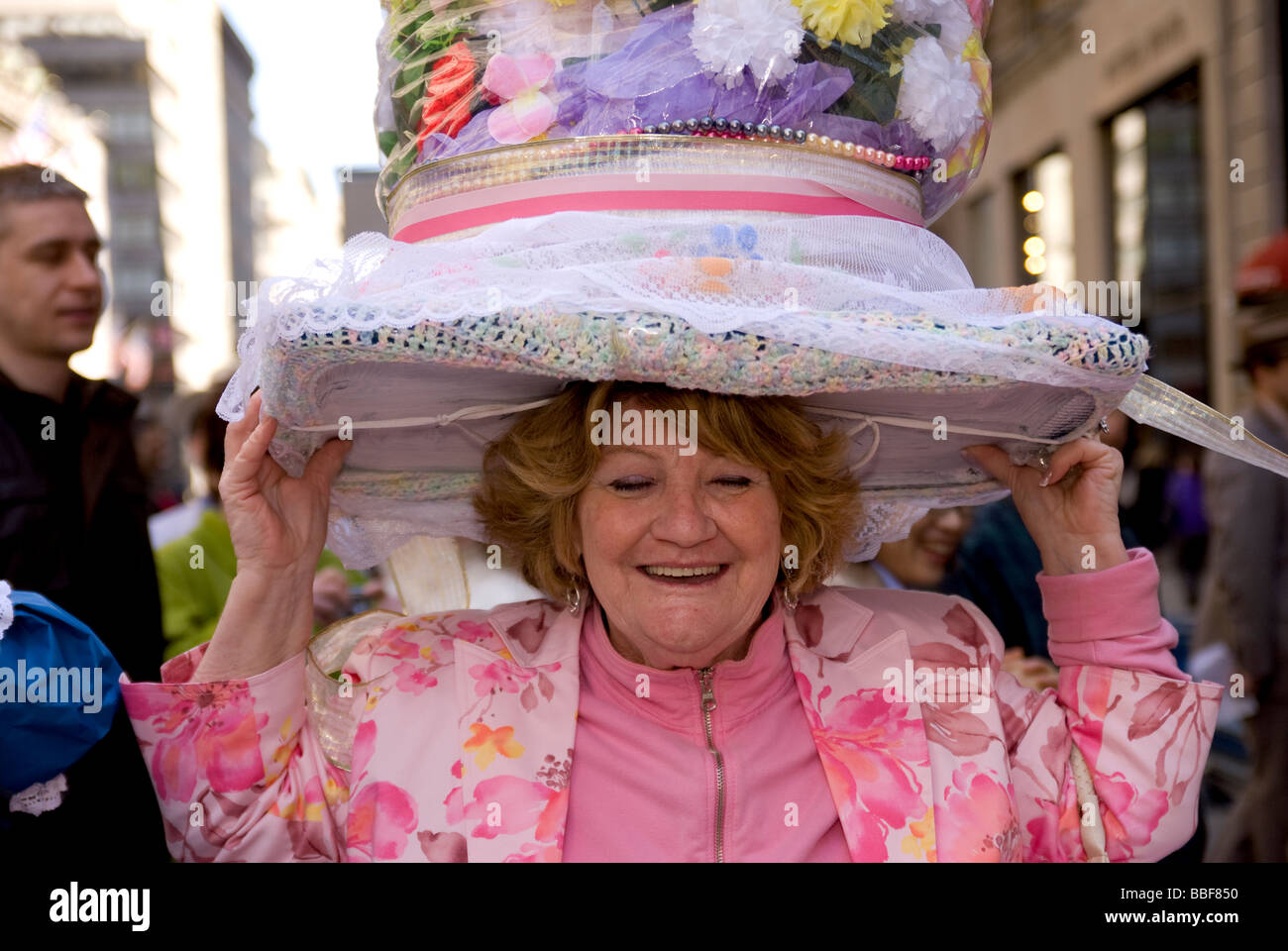 Easter parade hi-res stock photography and images - Alamy