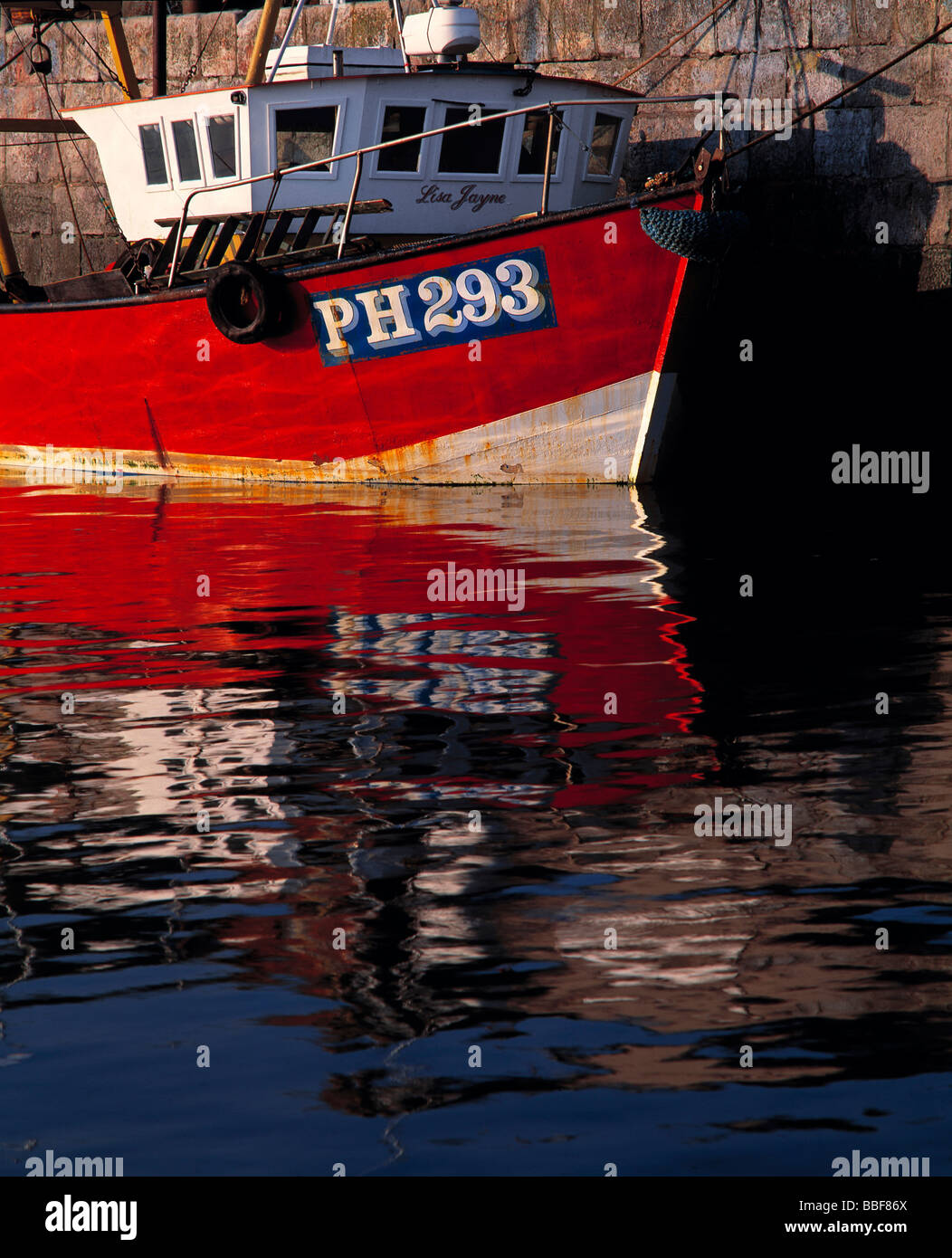 Red boat wales hi-res stock photography and images - Alamy