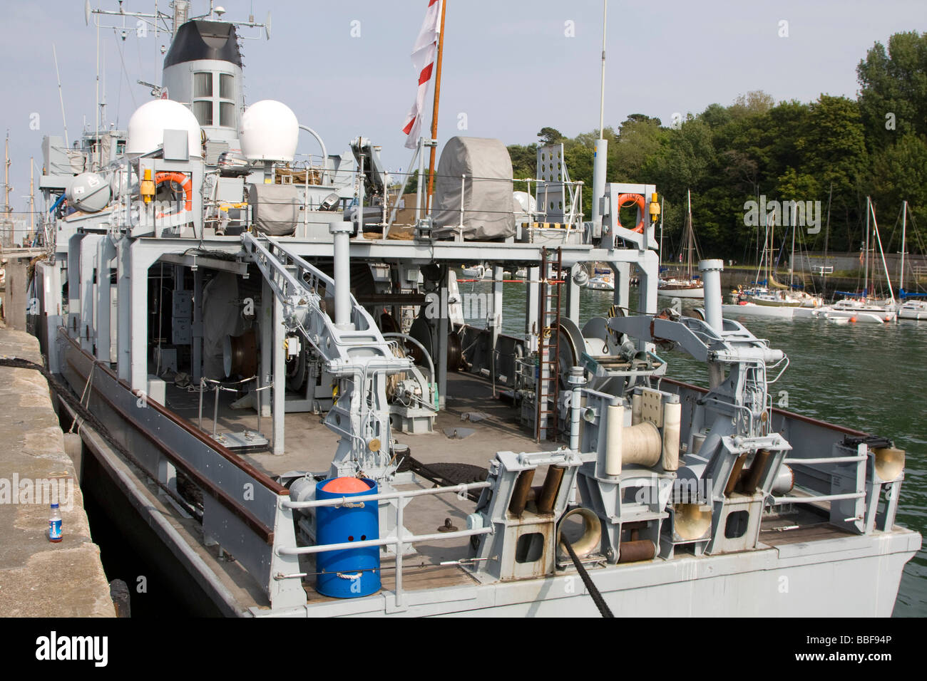 Hunt Class Minesweeper High Resolution Stock Photography and Images - Alamy