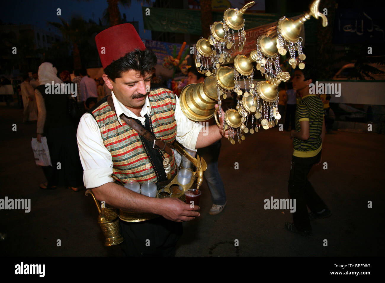 Syria hama drinks seller hi-res stock photography and images - Alamy