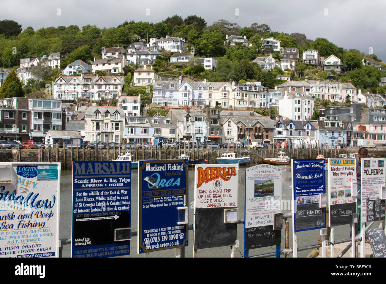 Looe the picturesque cornish seaside town built on the river looe ...