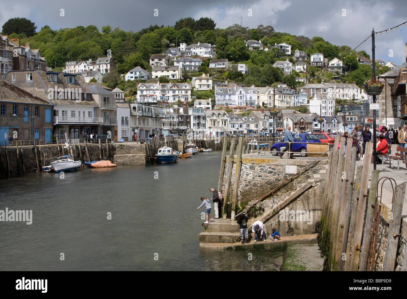 Looe the picturesque cornish seaside town built on the river looe ...