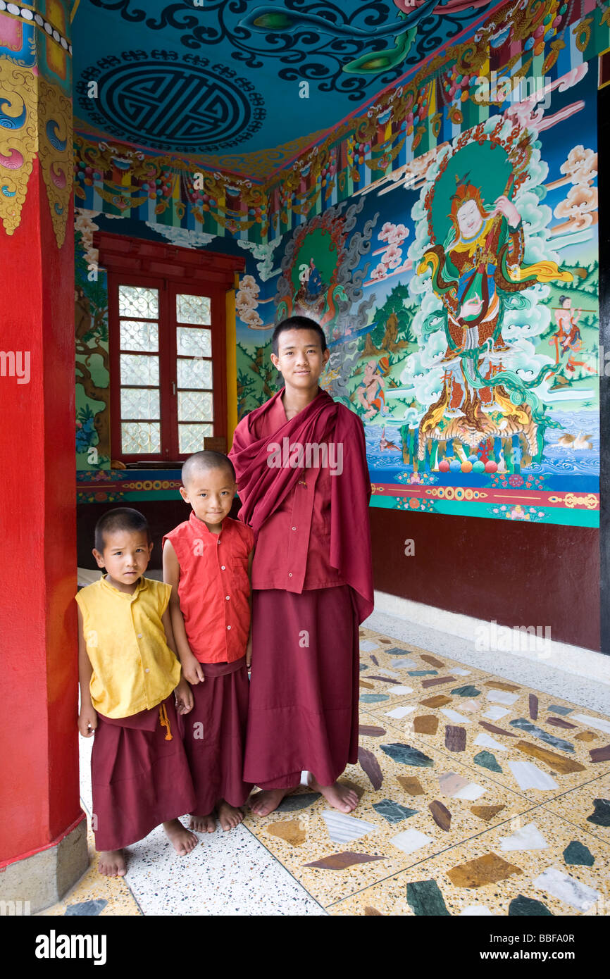 Novice monk and friend hi-res stock photography and images - Alamy
