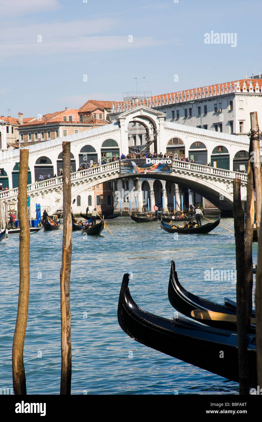 The ponte de rialto hi-res stock photography and images - Alamy