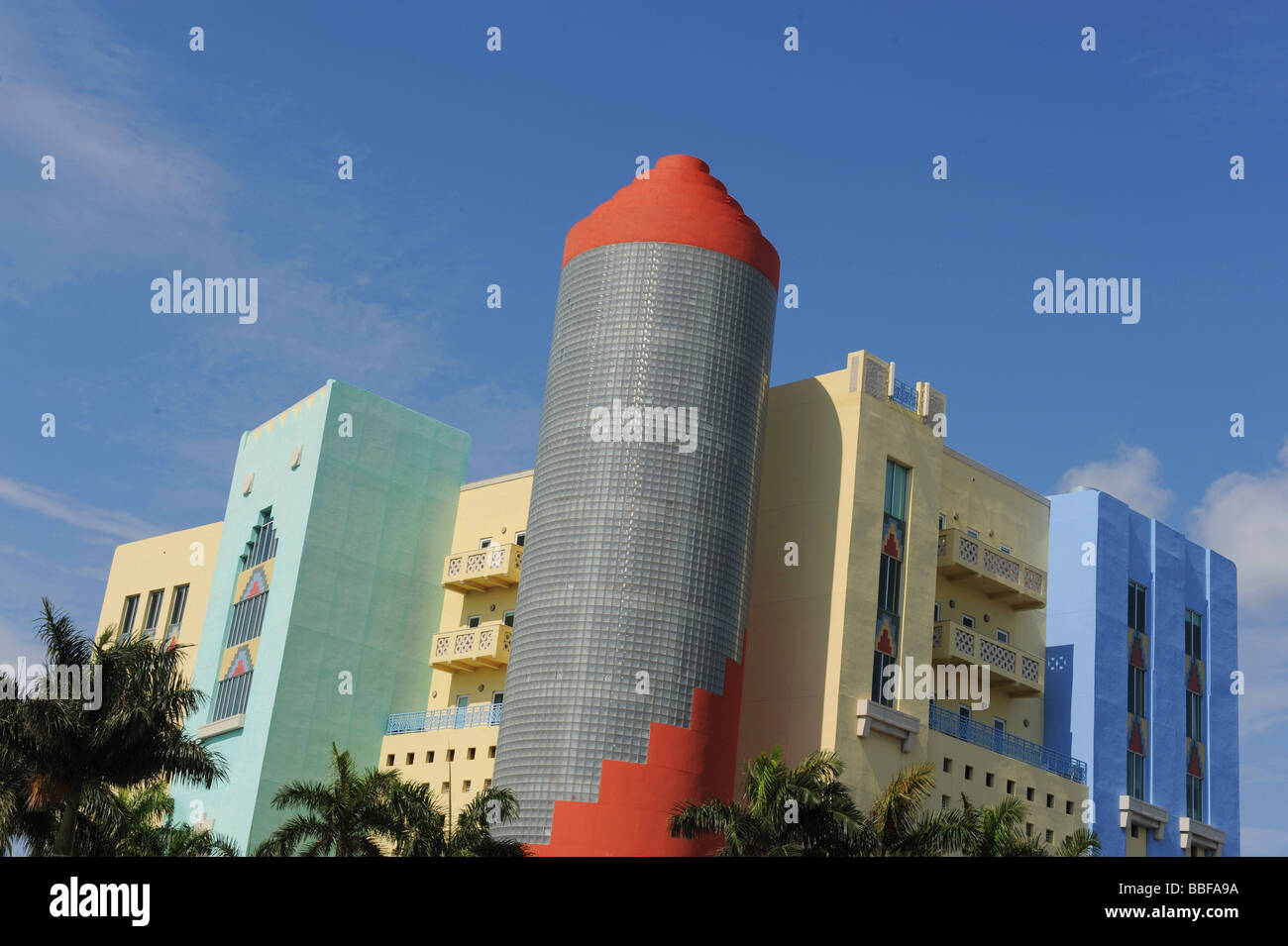 The famous art deco district of Ocean Drive in South Beach Miami ...
