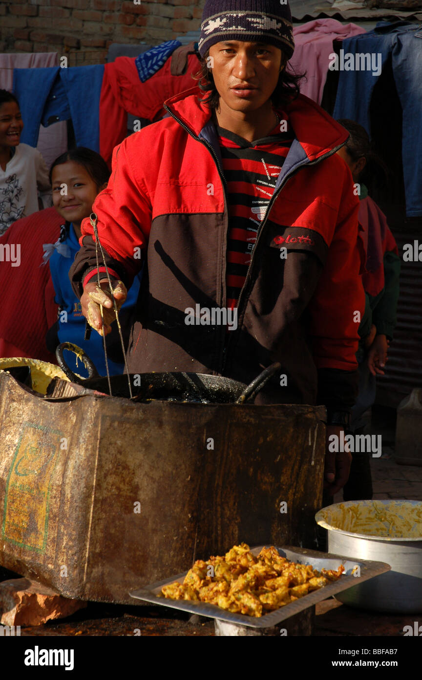 Nepal slum cooking hi-res stock photography and images - Alamy
