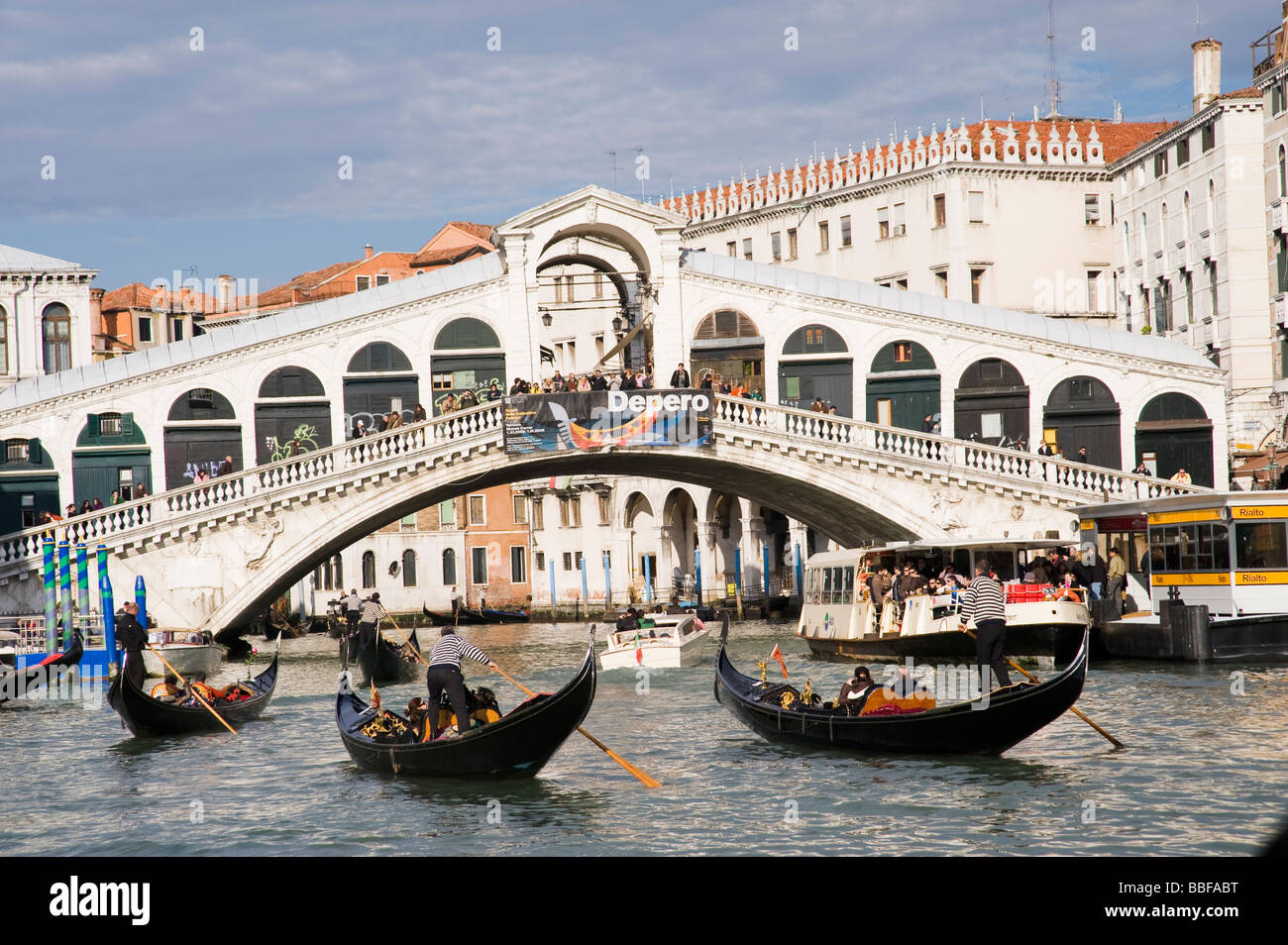 Venice, Rialto bridge, Ponte de Rialto Stock Photo - Alamy