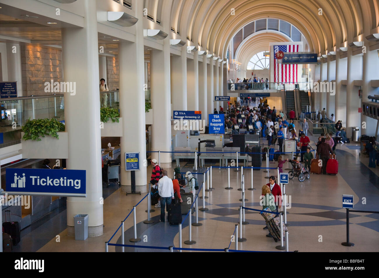 LAX Los Angeles International Airport Stock Photo - Alamy