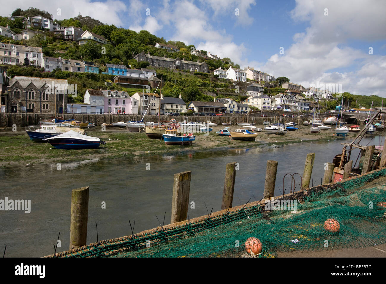Looe the picturesque cornish seaside town built on the river looe ...