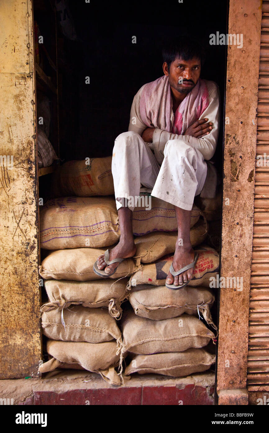 Porter resting hi-res stock photography and images - Alamy