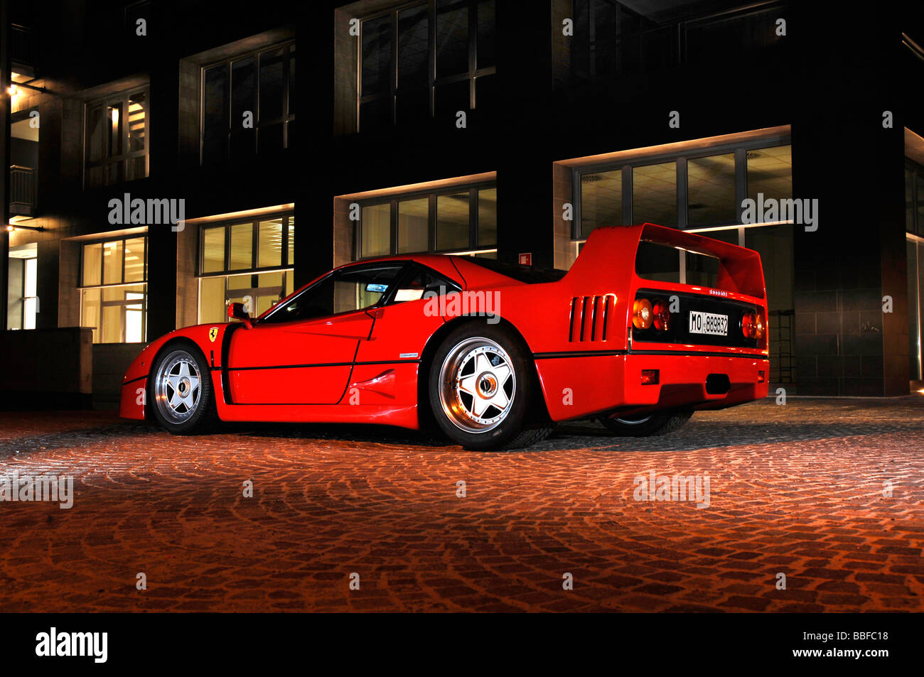 Ferrari f40 hi-res stock photography and images - Alamy