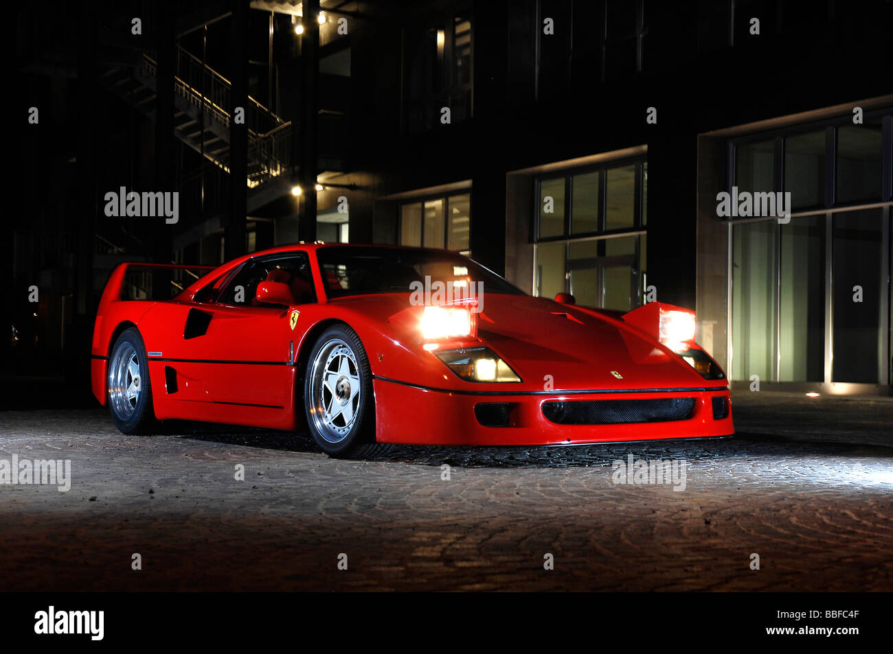 Ferrari f40 hi-res stock photography and images - Alamy