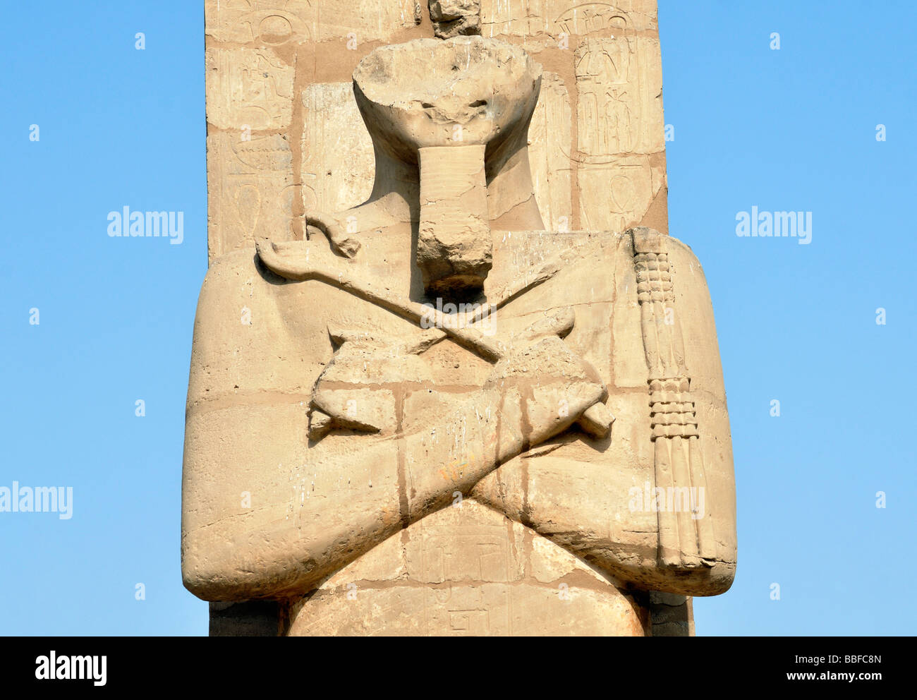 Mortuary temple of pharaoh ramesses ii hi-res stock photography and ...