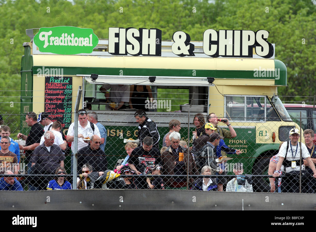 Chips stall hi-res stock photography and images - Alamy