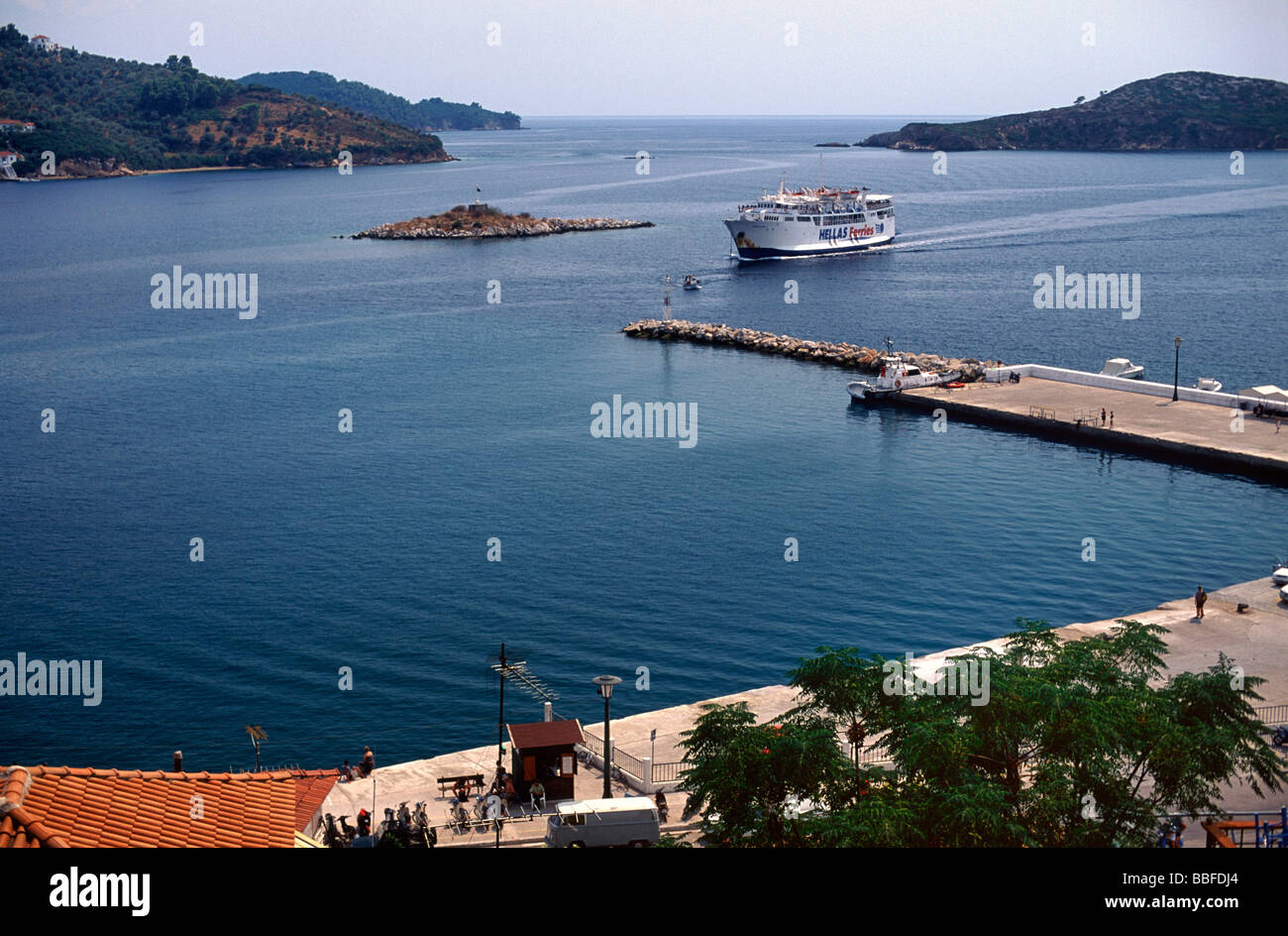 Ferry ship boat skiathos hi-res stock photography and images - Alamy