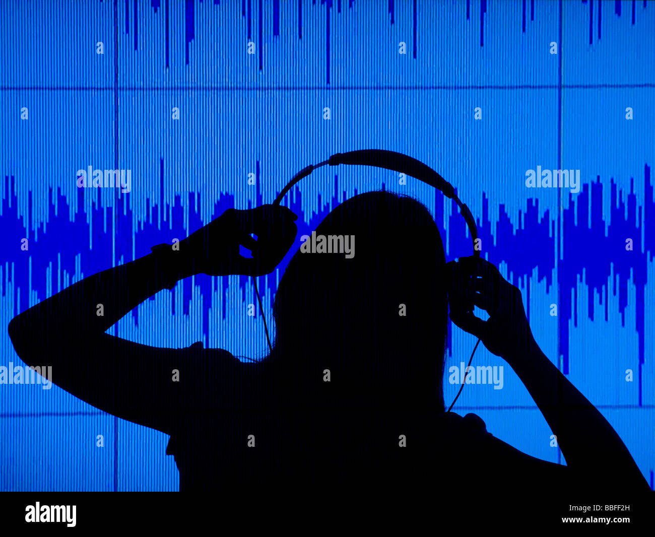 Female disk jockey hi-res stock photography and images - Alamy