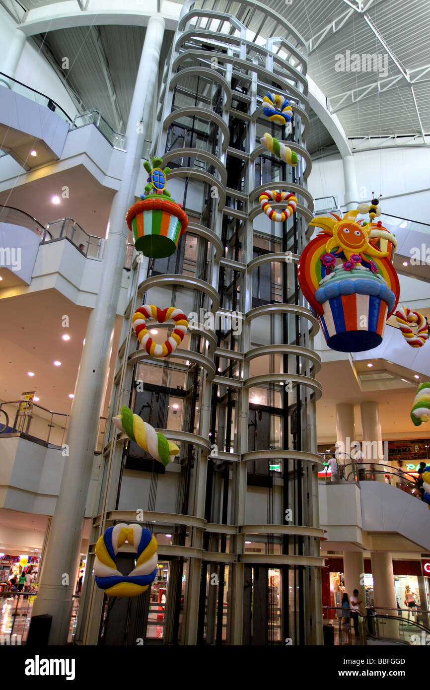 Robinsons place ermita hi-res stock photography and images - Alamy