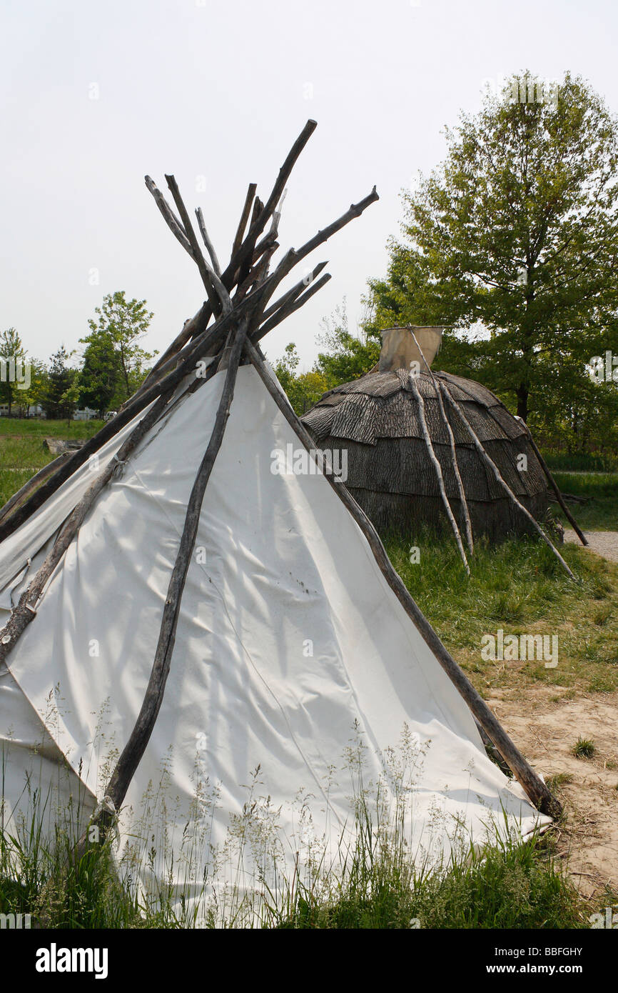 Woodland village Native Americans lived in wigwam and tepee in Ohio USA ...