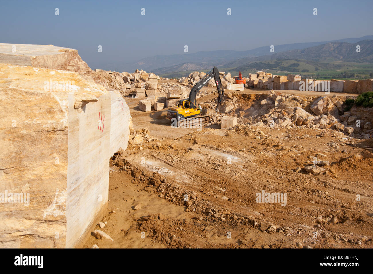 Quarry Pit Stock Photos & Quarry Pit Stock Images - Alamy