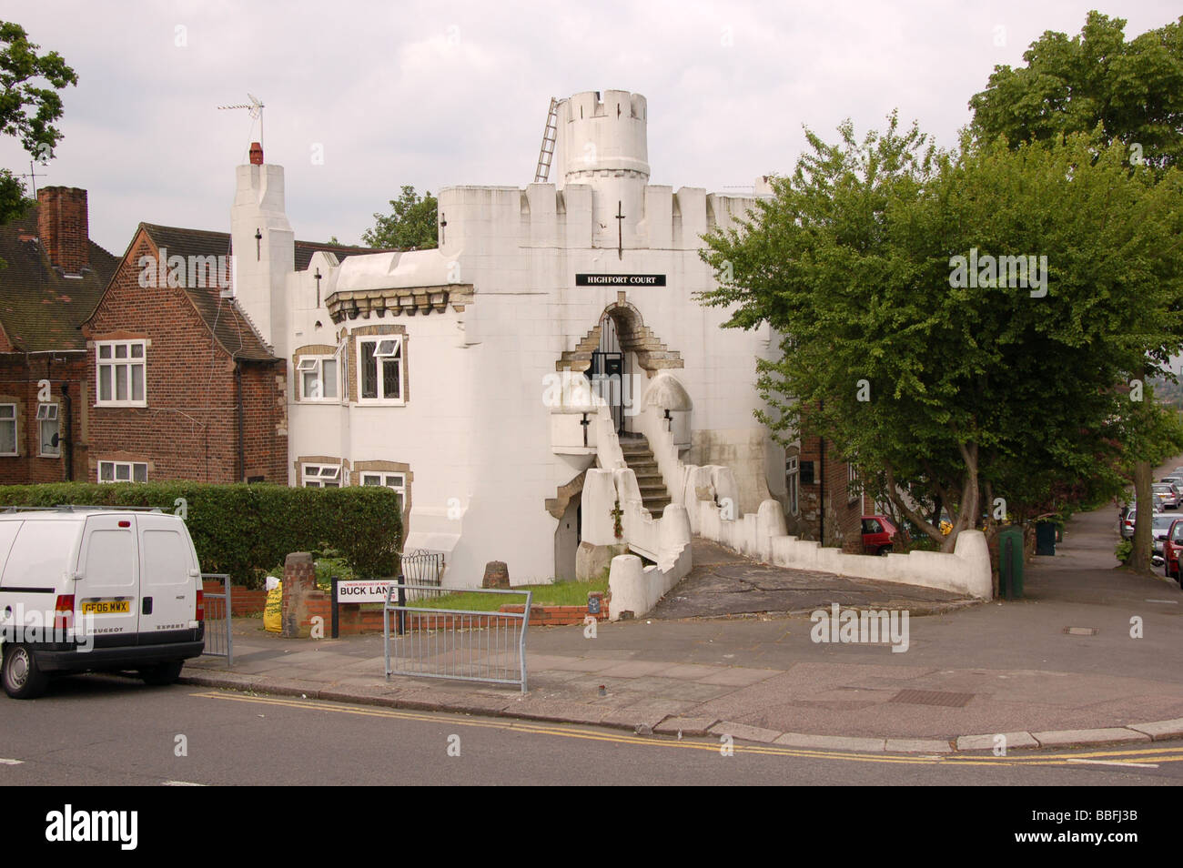 Castle shaped houses at the junction of Wakemans Hill and Buck Lane in ...