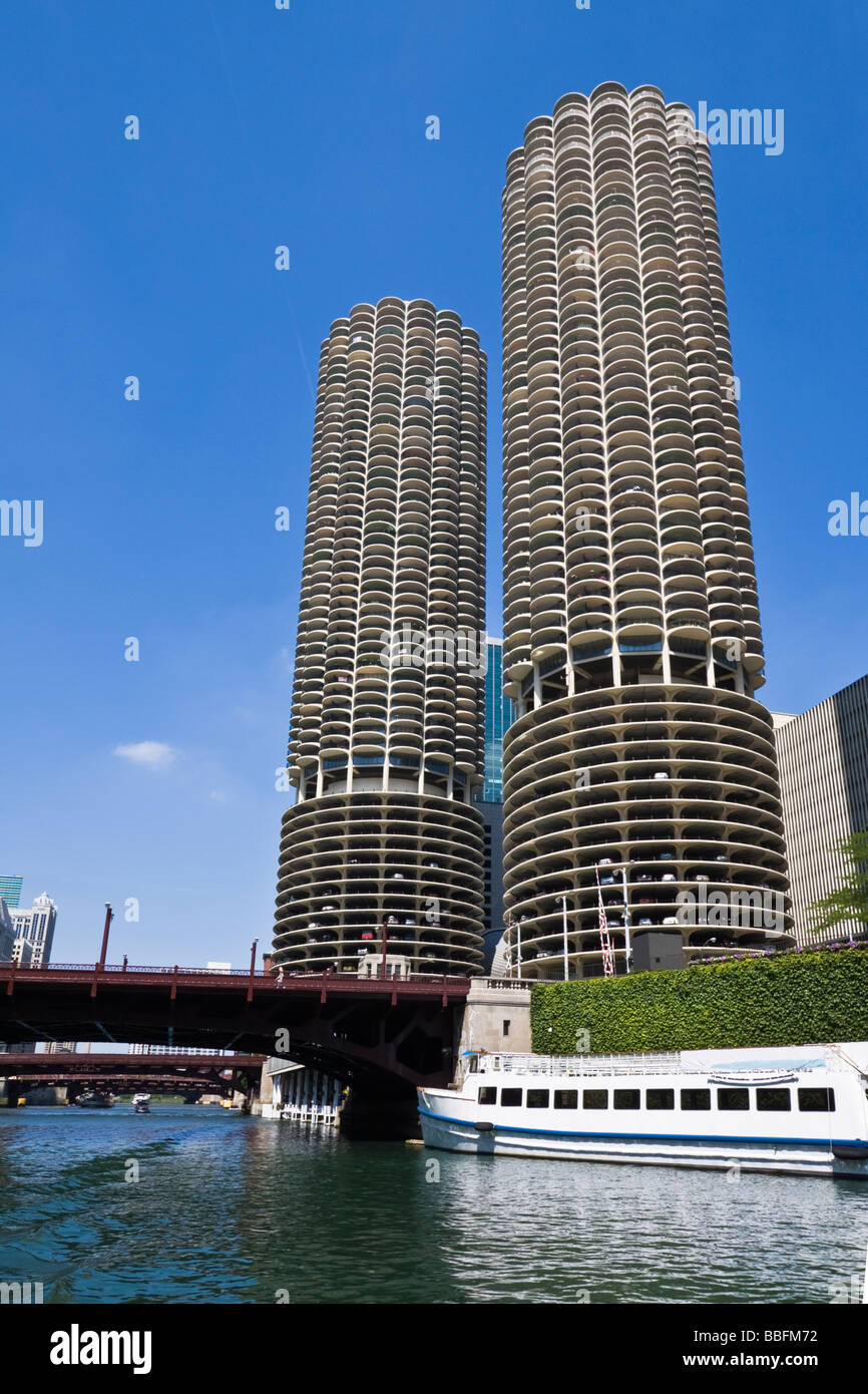 Marina Towers Buildings Stock Photo - Alamy