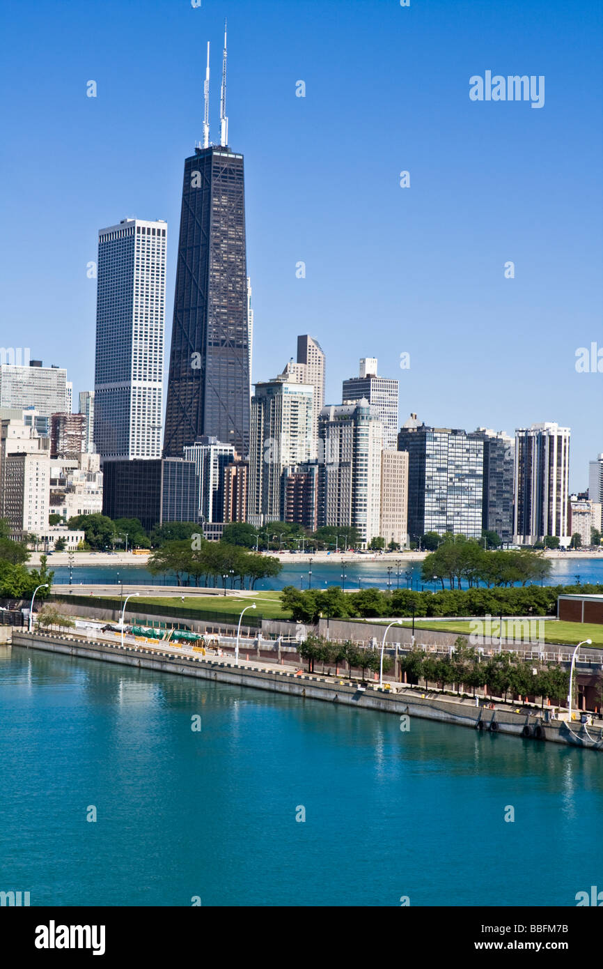 Office buildings in Chicago Stock Photo - Alamy