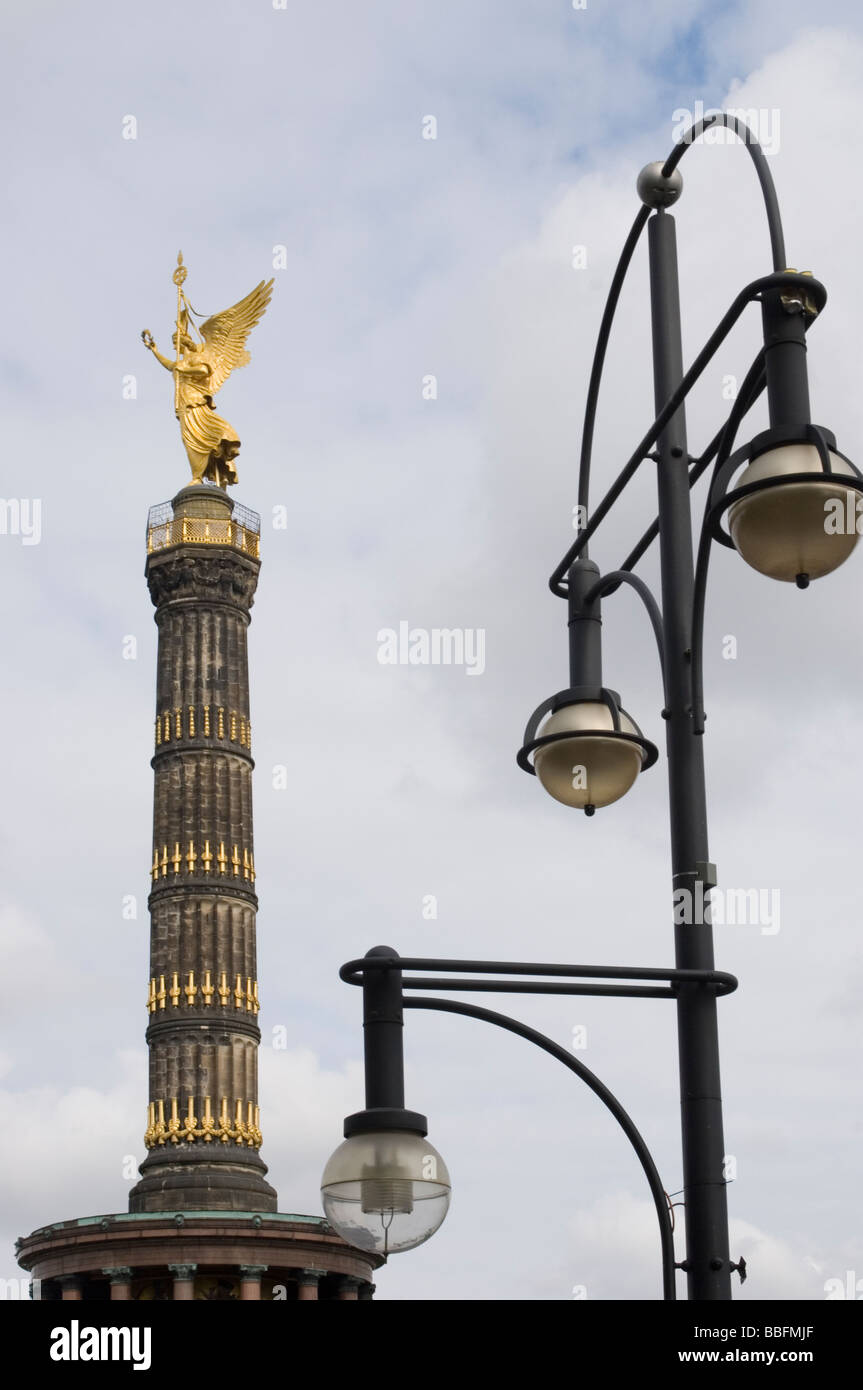 Berlin iconic column hi-res stock photography and images - Alamy