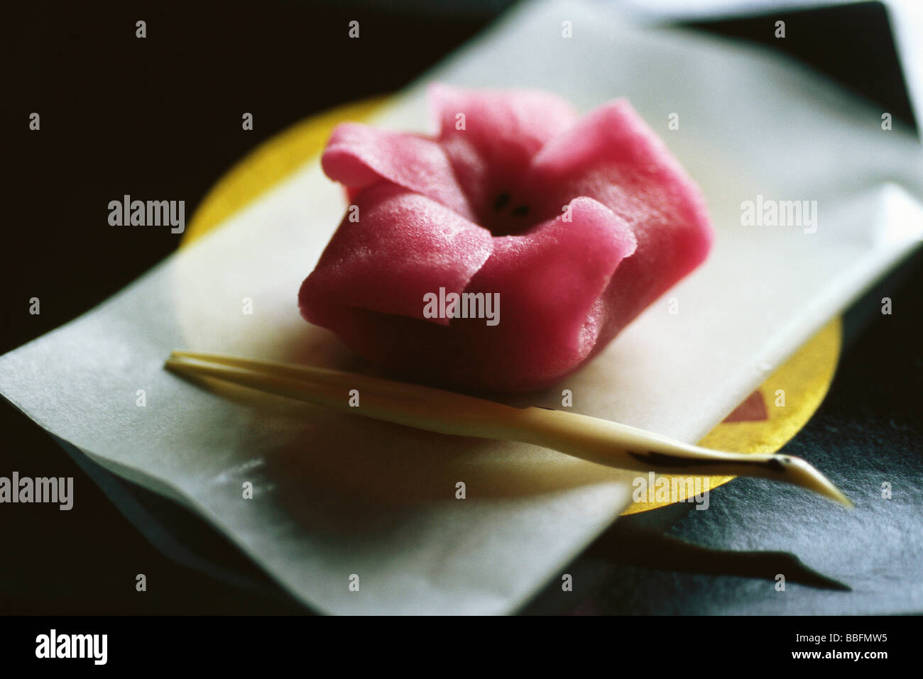 Wagashi hi-res stock photography and images - Alamy