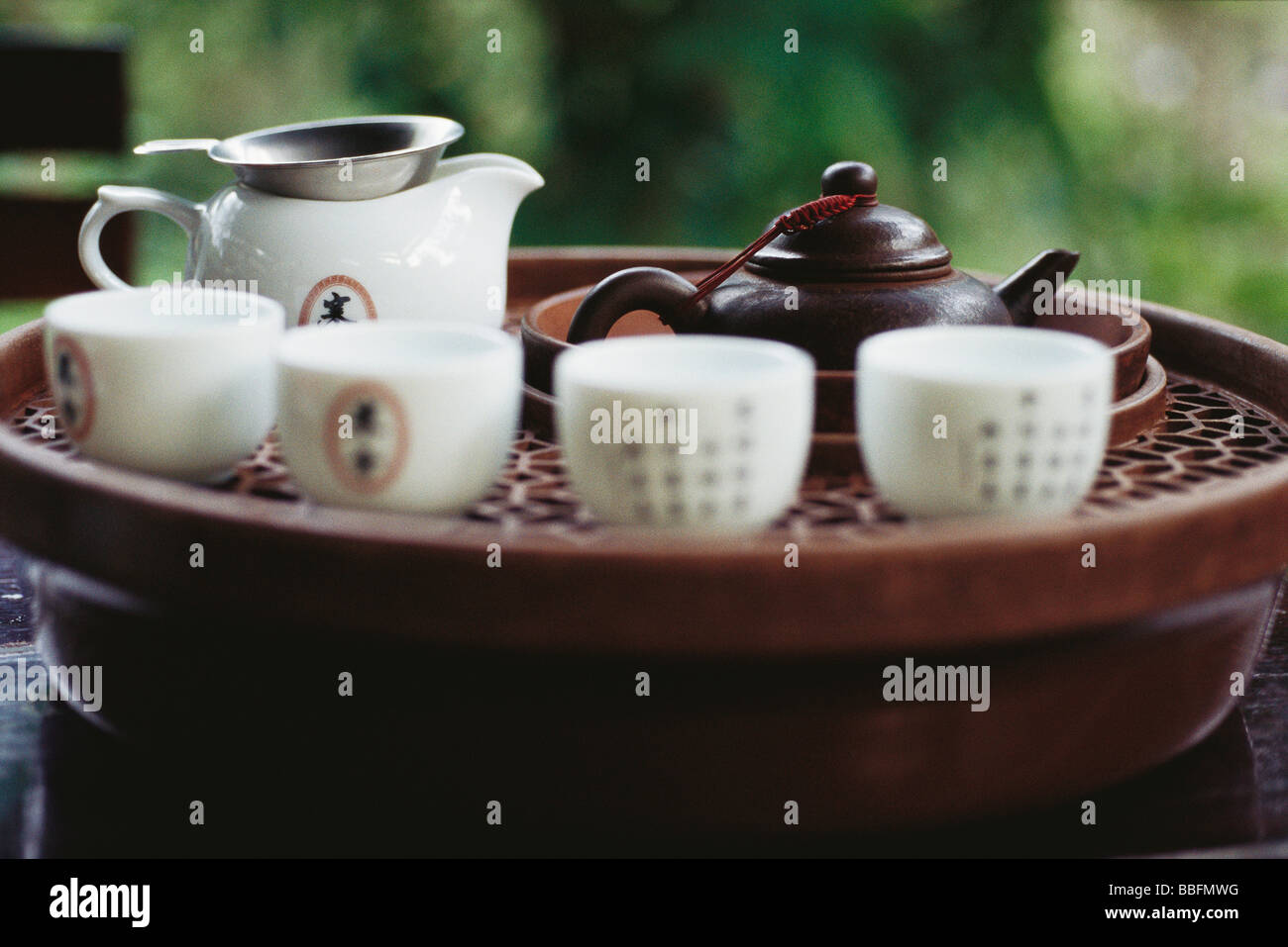 Chinese tea set images hi-res stock photography and images - Alamy