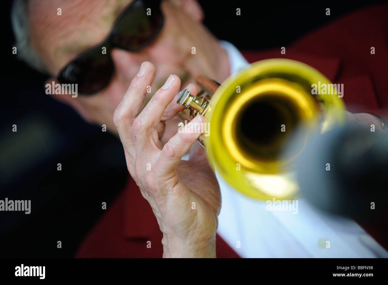 Old trumpet player hi-res stock photography and images - Alamy