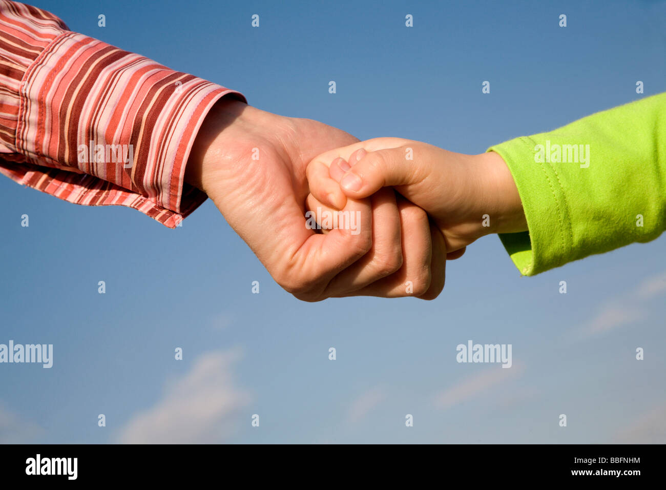 hand of mother and child - love Stock Photo - Alamy