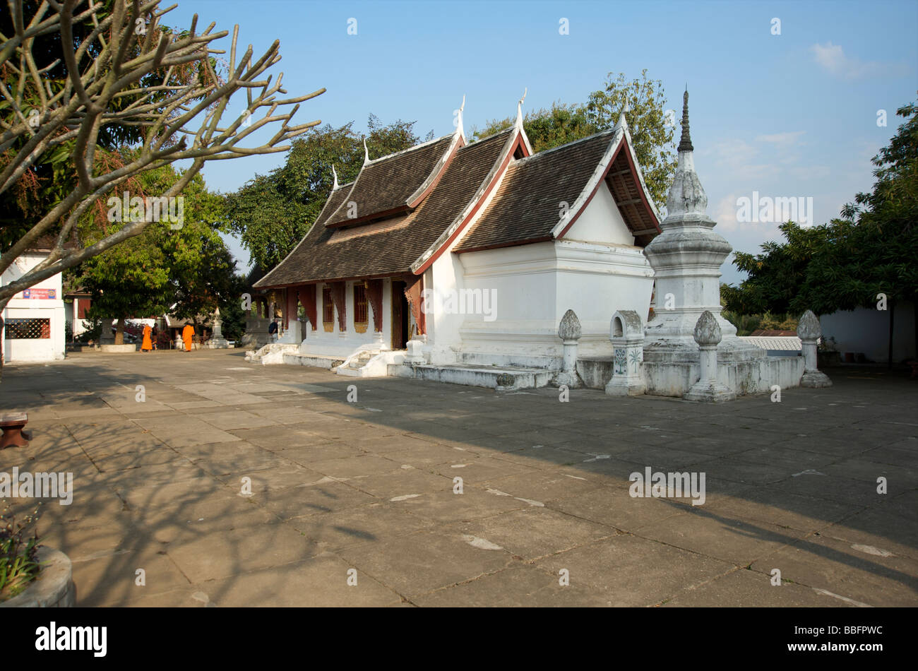 Laos temples hi-res stock photography and images - Alamy