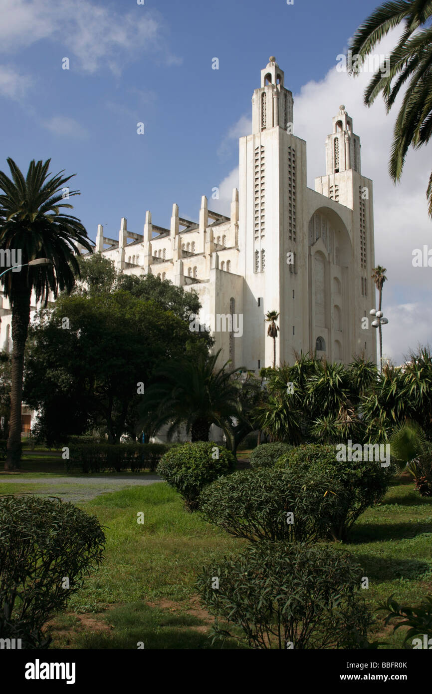 Casablanca cathedral hi-res stock photography and images - Alamy