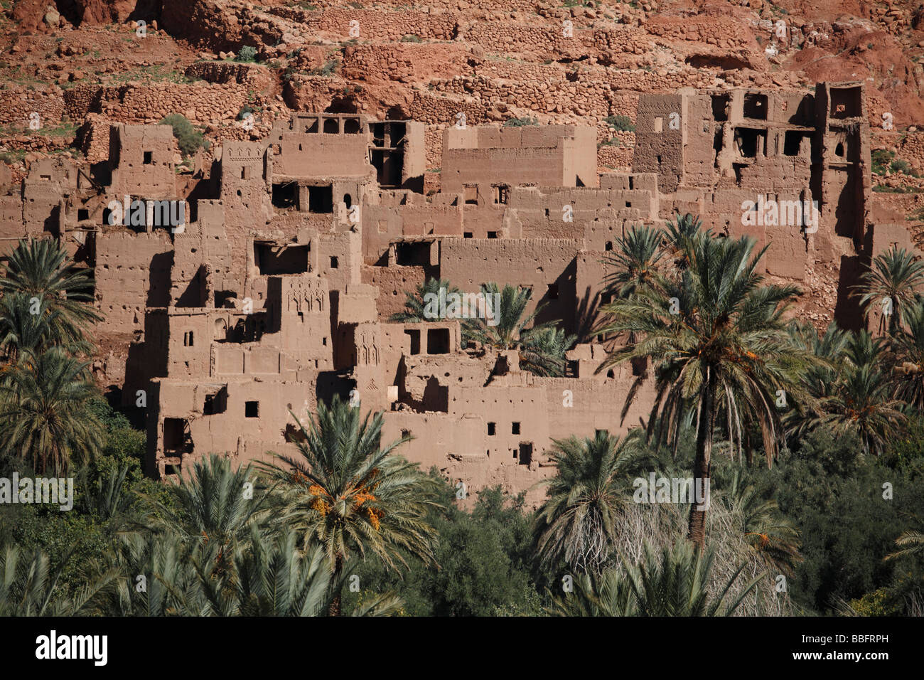 Mud brick buildings hi-res stock photography and images - Alamy