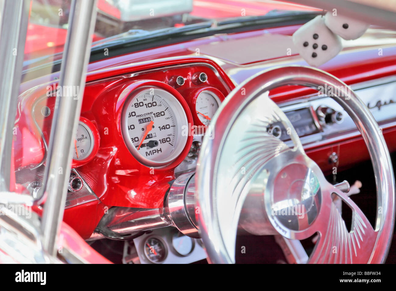 steering wheel of a Hot rod or street rod Stock Photo - Alamy