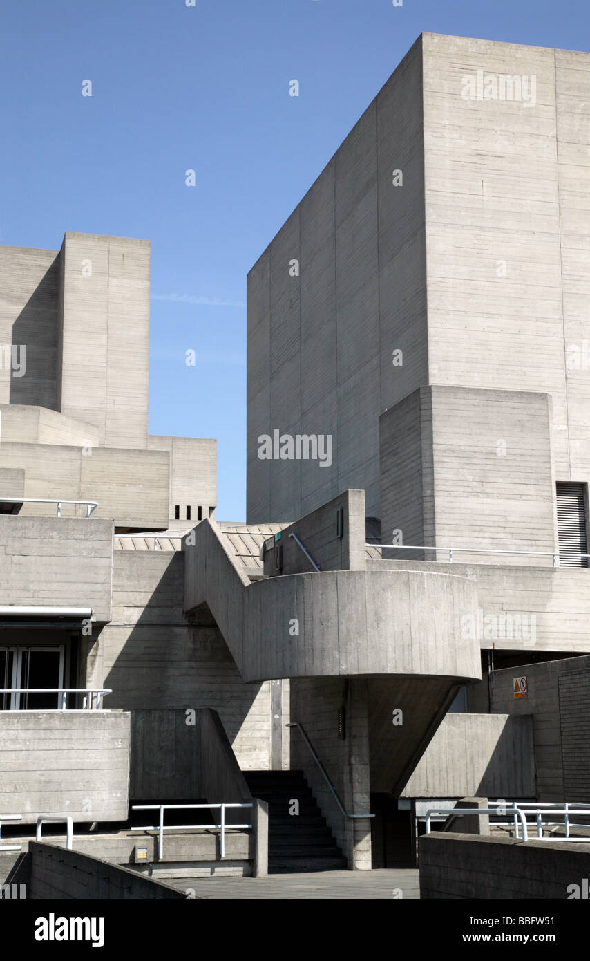 Brutalist architecture hi-res stock photography and images - Alamy