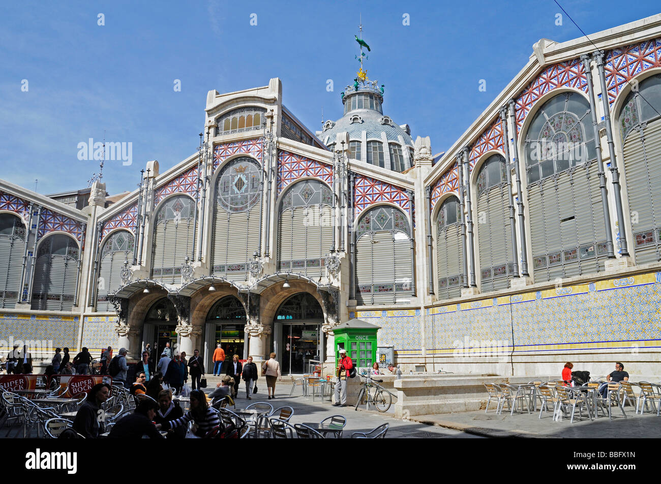 Street café, people, facade, Mercado Central, market hall, Valencia ...