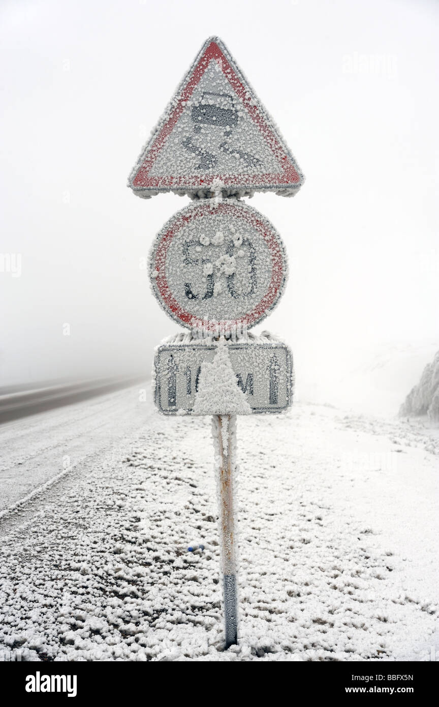 Frost sign hi-res stock photography and images - Alamy