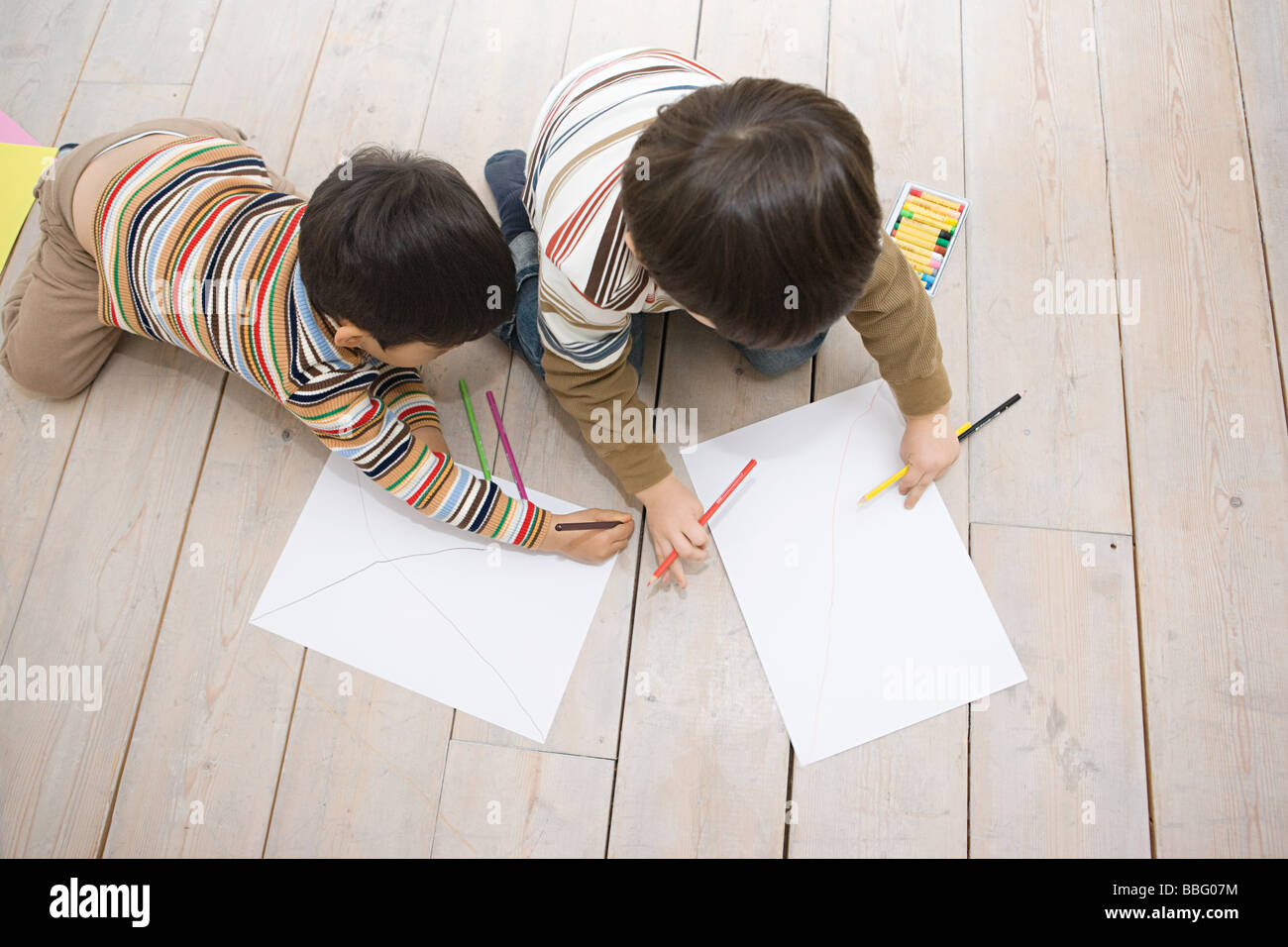 Colouring visual hi-res stock photography and images - Alamy