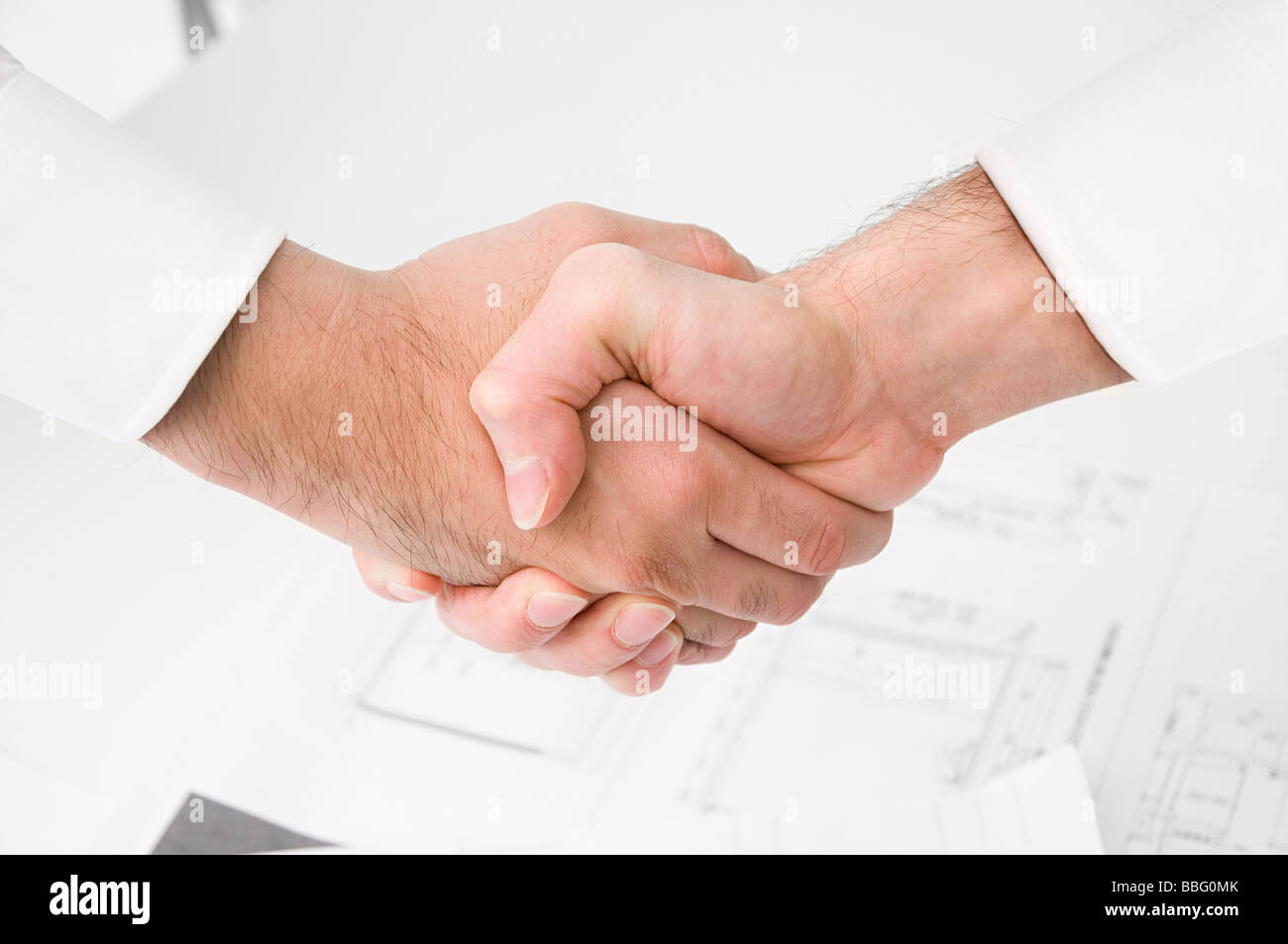 Asian handshake partnership hi-res stock photography and images - Alamy