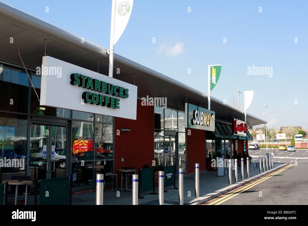 Starbucks Coffee Giltbrook Retail Park out of Town shopping centre ...