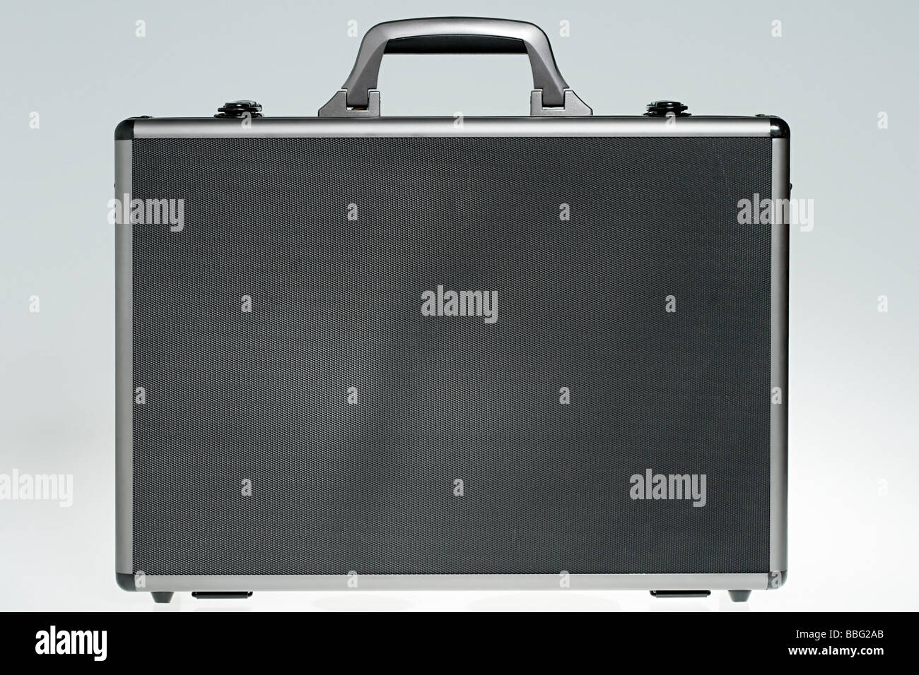 Briefcase hi-res stock photography and images - Alamy