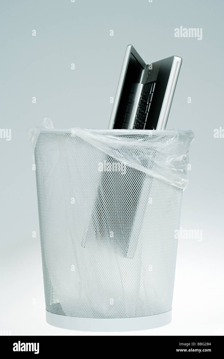 Office Rubbish Bin High Resolution Stock Photography and Images - Alamy